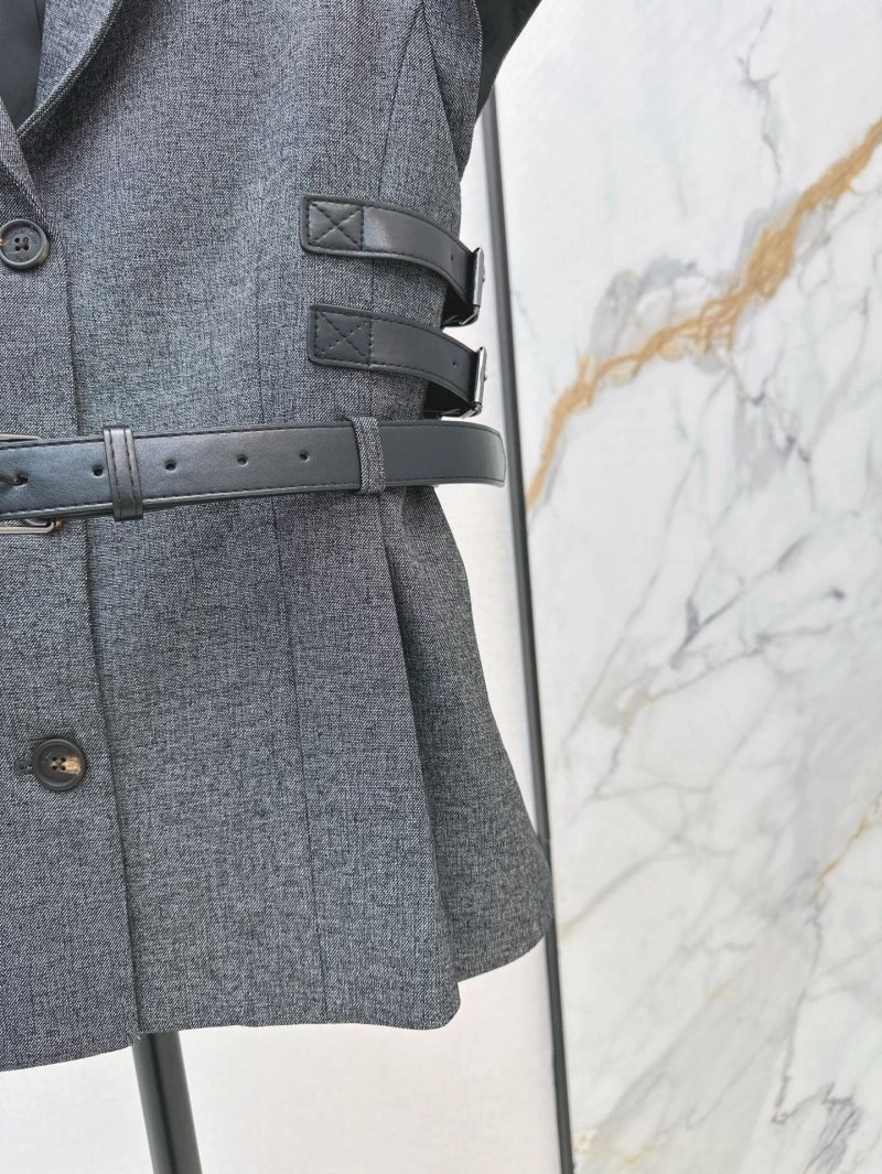 Accurate model Christian Dior Dress Suits