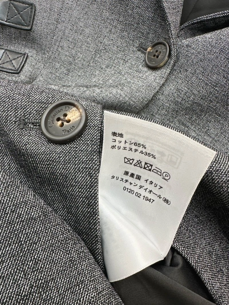 Accurate model Christian Dior Dress Suits