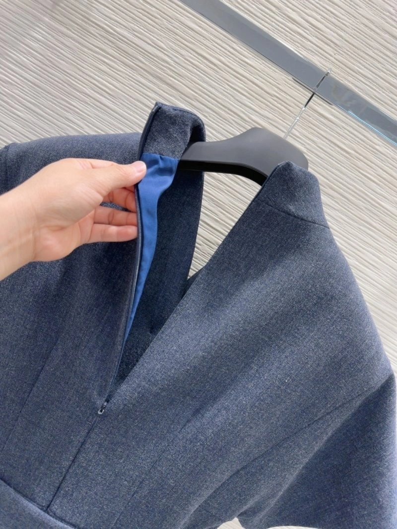 Accurate model Christian Dior Dress