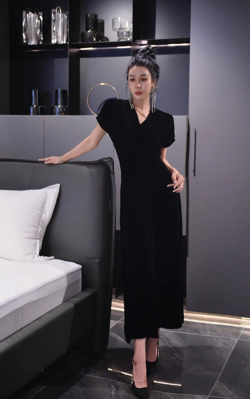Inexpensive Christian Dior Dress