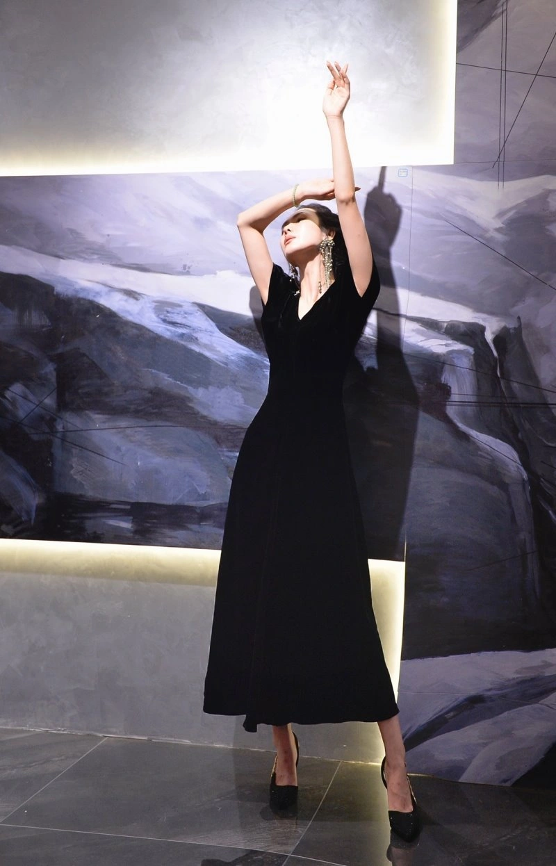 Inexpensive Christian Dior Dress