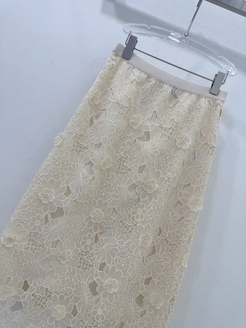 Inexpensive Christian Dior Dress