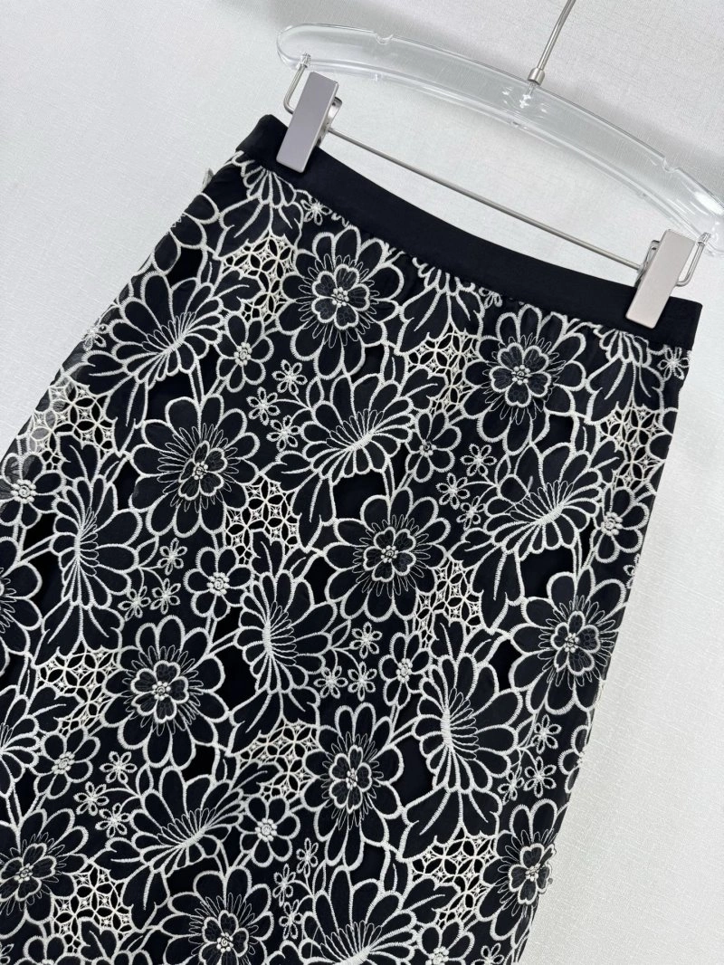 Value-priced Christian Dior Dress
