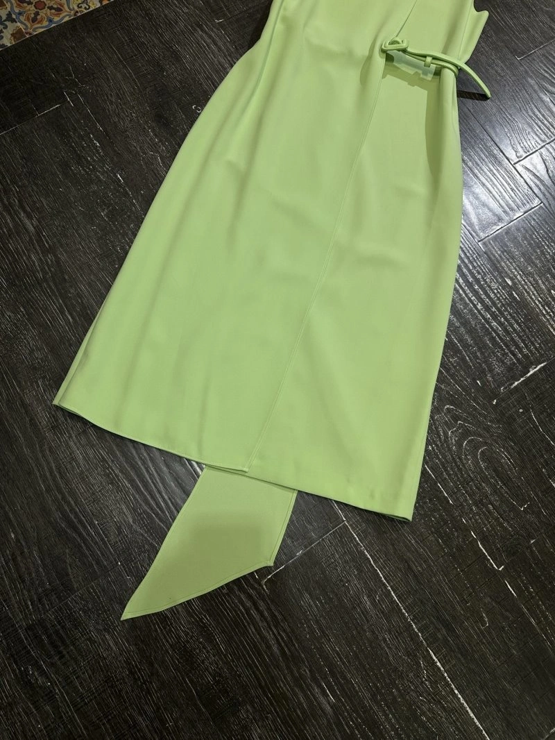 Low-cost Christian Dior Dress