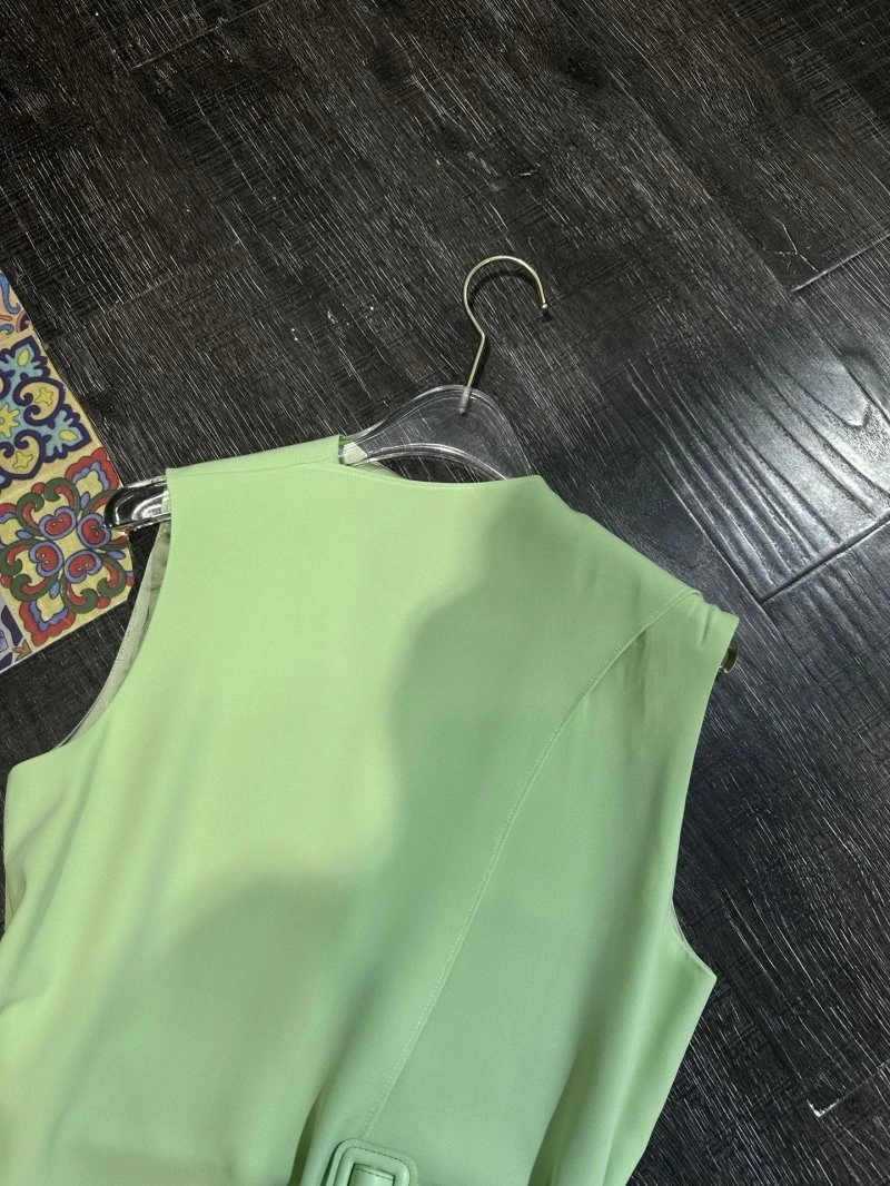 Low-cost Christian Dior Dress