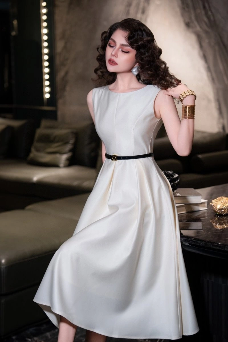 Indistinguishable Christian Dior Dress