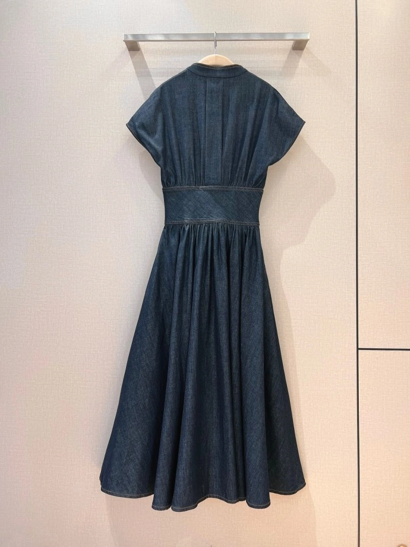 Inexpensive Christian Dior Dress
