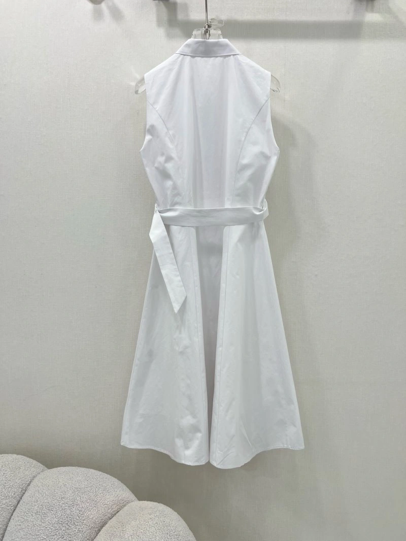 Low-cost Christian Dior Dress