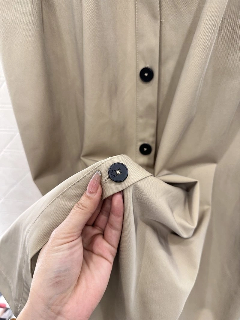 Factory-made Christian Dior Dress