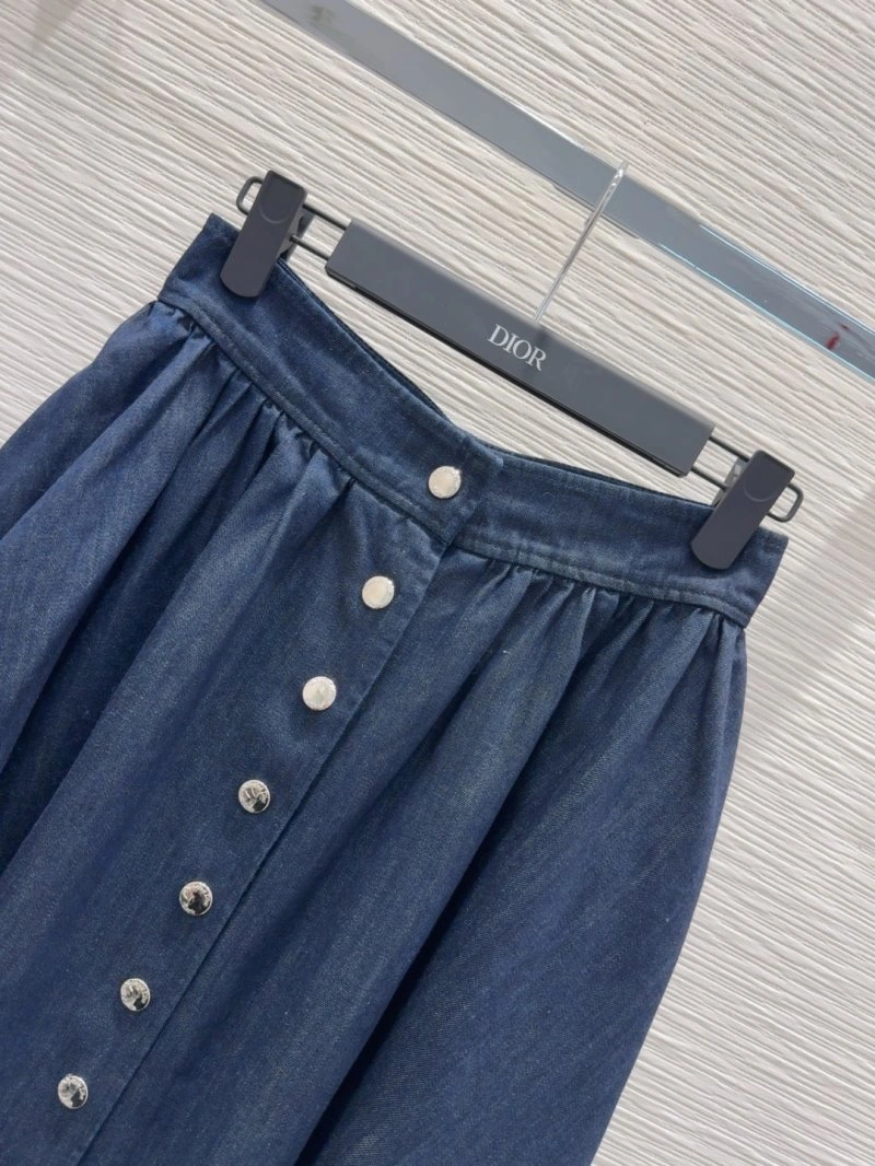 Inexpensive Christian Dior Dress
