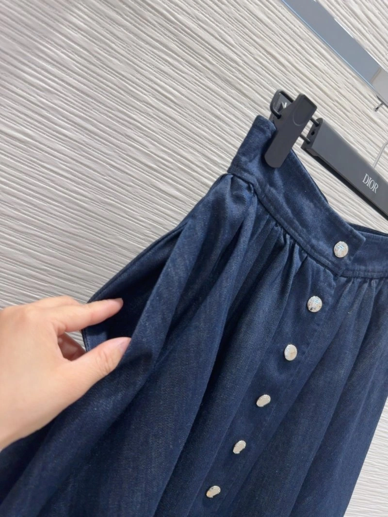 Inexpensive Christian Dior Dress