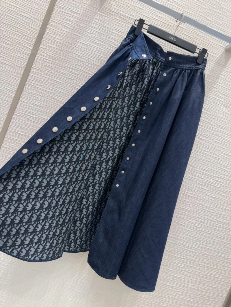 Inexpensive Christian Dior Dress