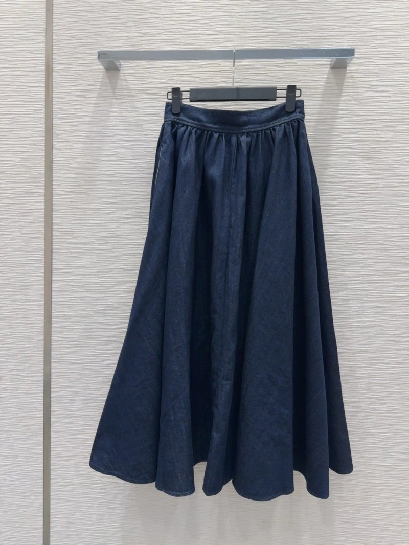 Inexpensive Christian Dior Dress