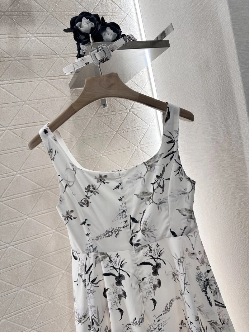 Value-priced Christian Dior Dress