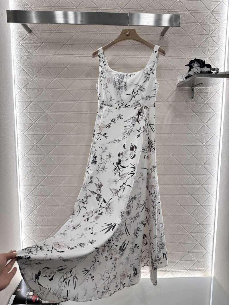 Value-priced Christian Dior Dress