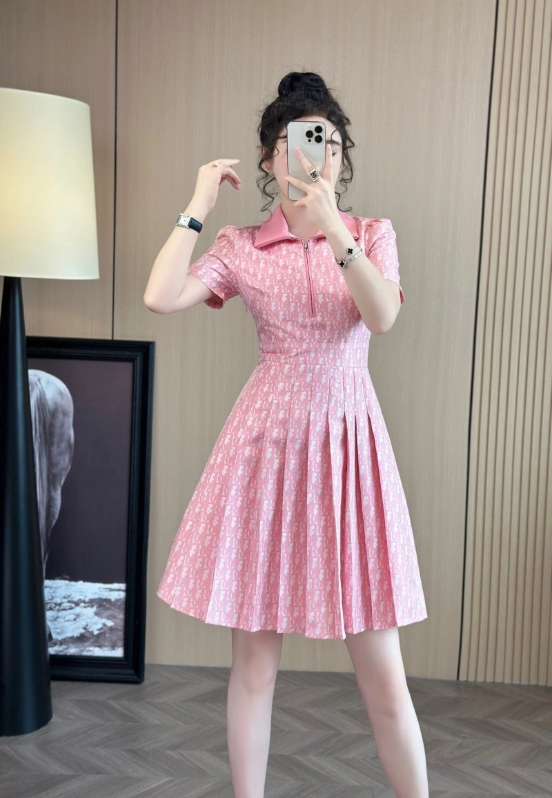 Inexpensive Christian Dior Dress