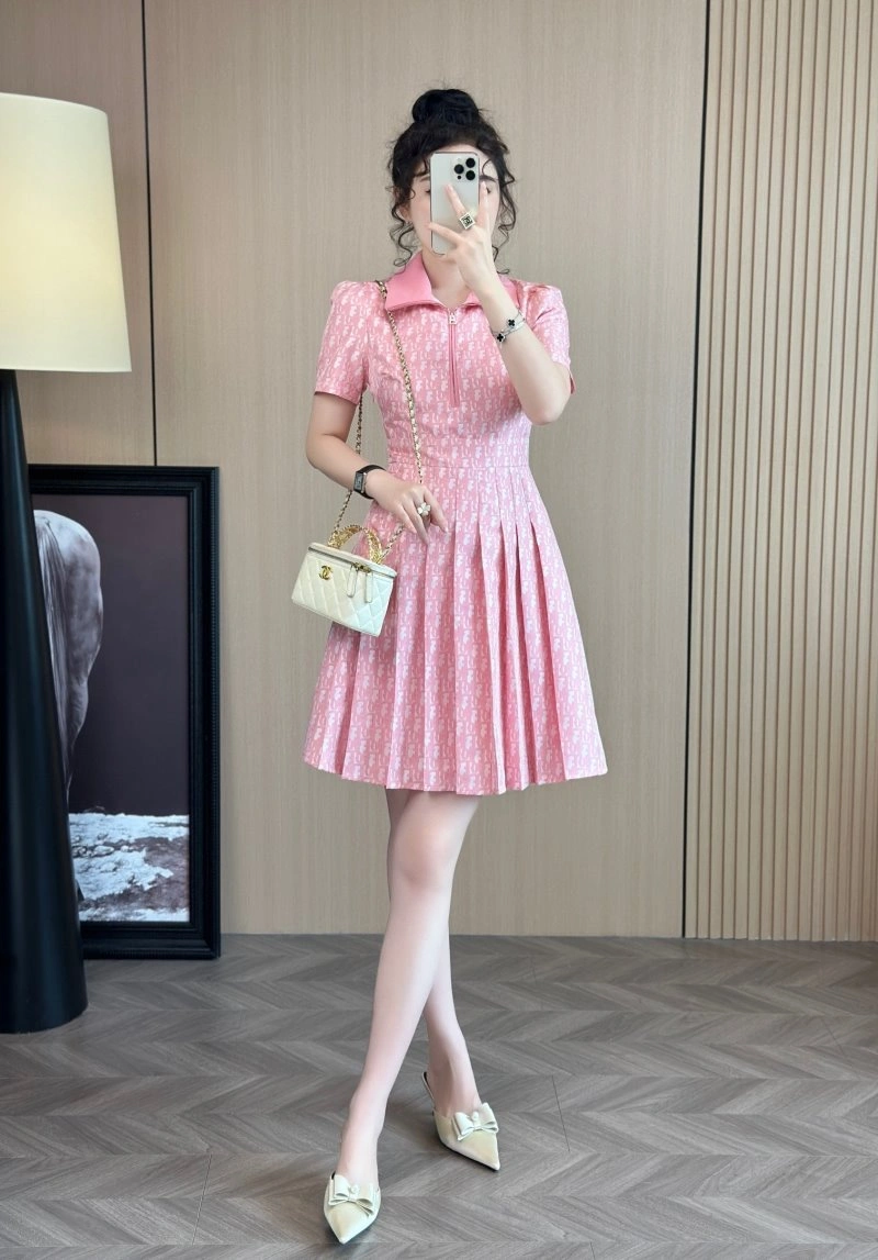 Inexpensive Christian Dior Dress
