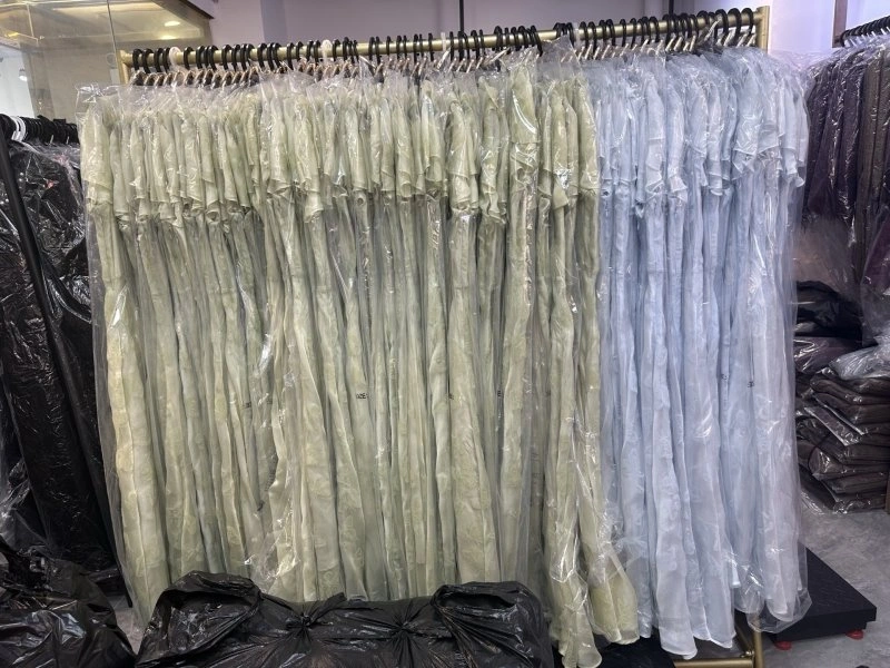 Low-cost Christian Dior Dress