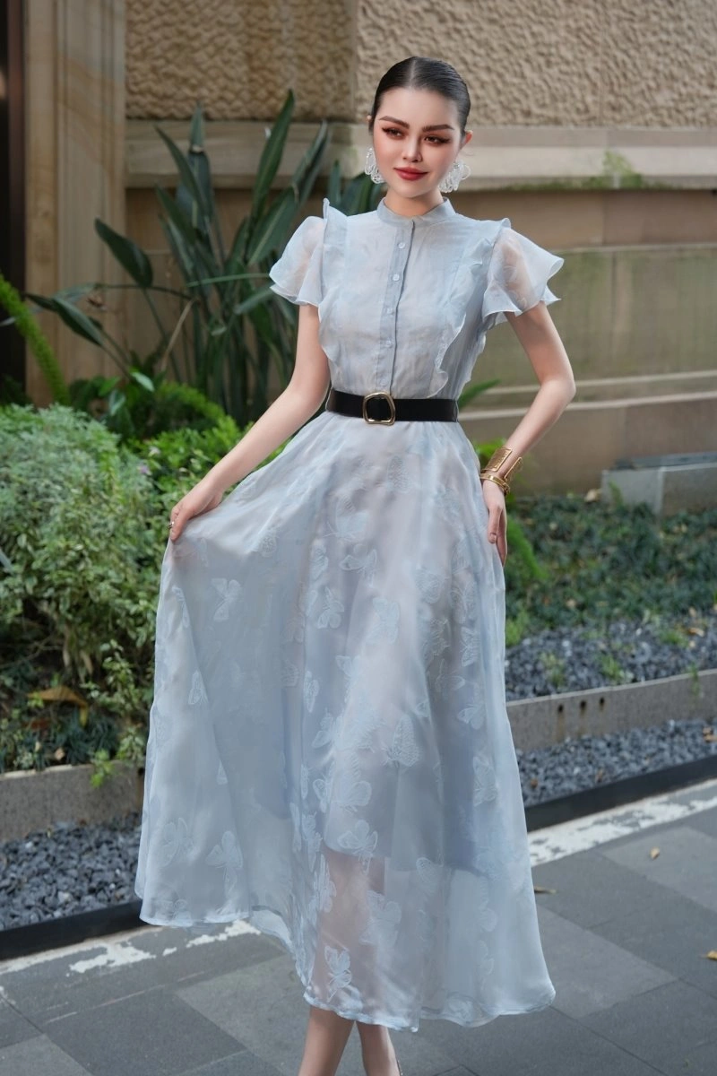Low-cost Christian Dior Dress