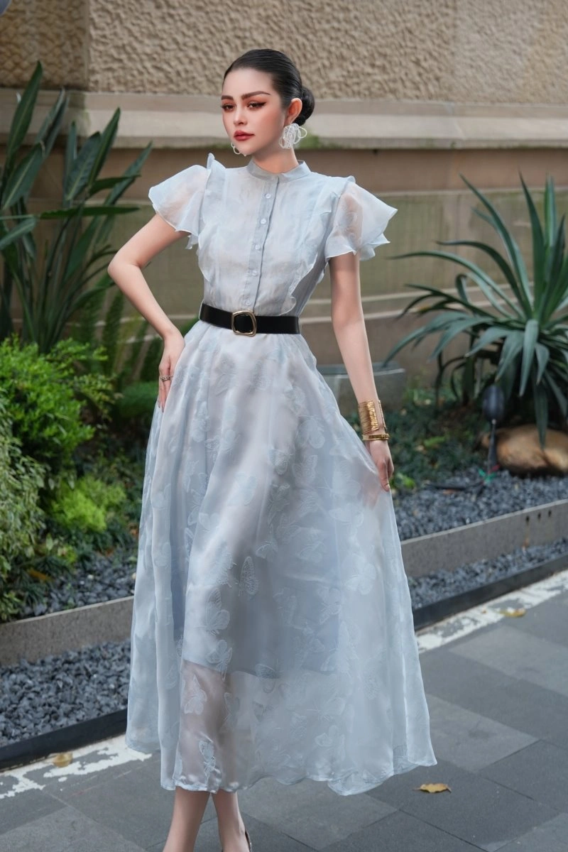 Low-cost Christian Dior Dress
