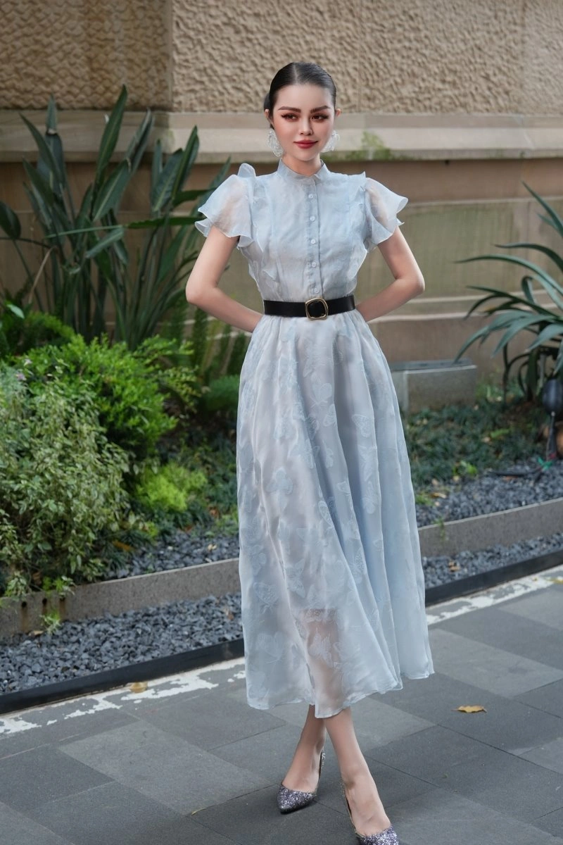 Low-cost Christian Dior Dress
