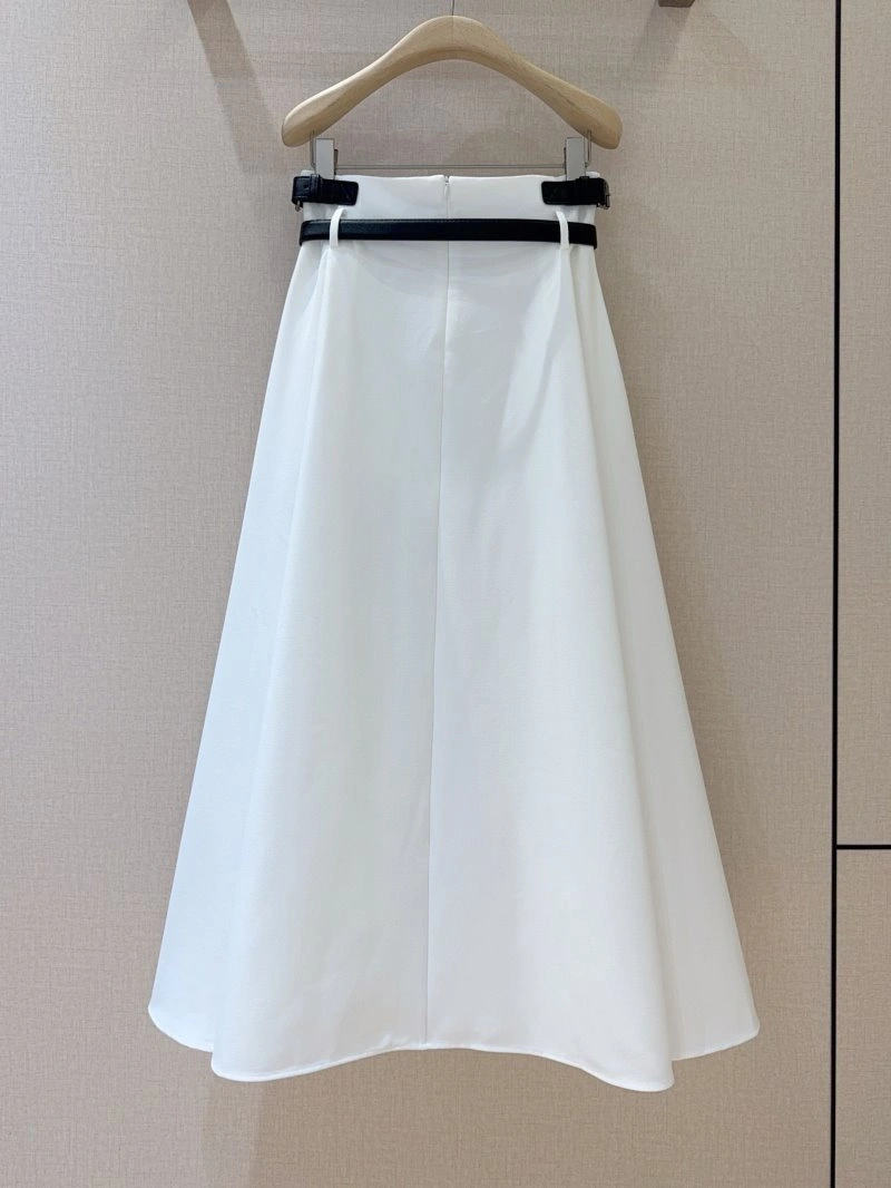 Low-cost Christian Dior Dress