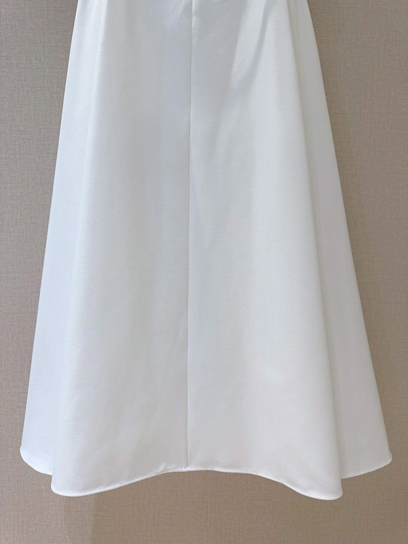 Low-cost Christian Dior Dress