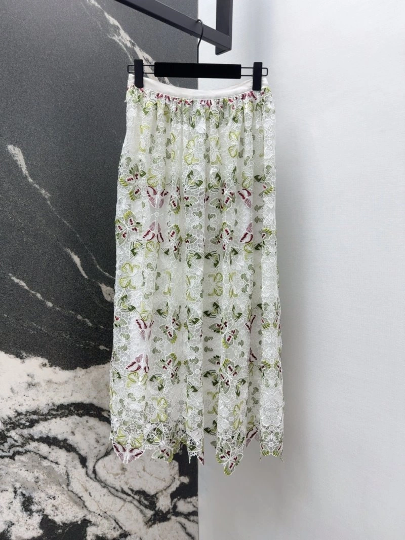 Low-cost Christian Dior Dress