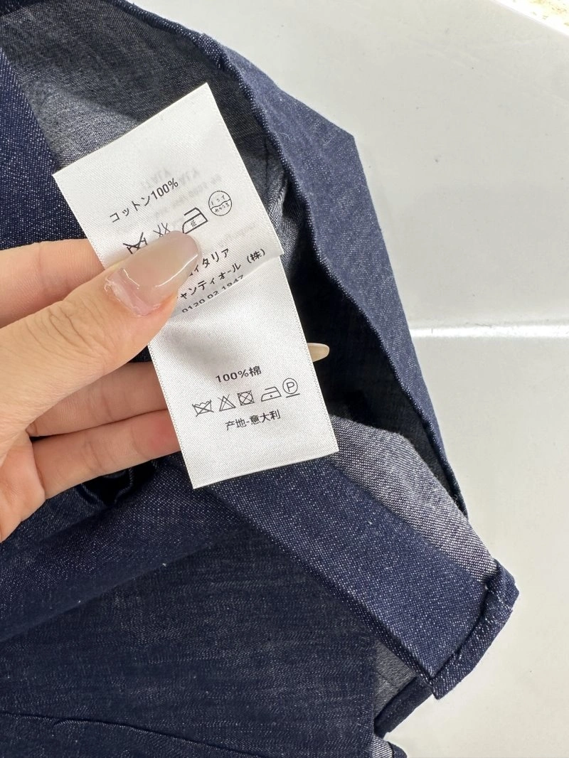 Low-cost Christian Dior Dress