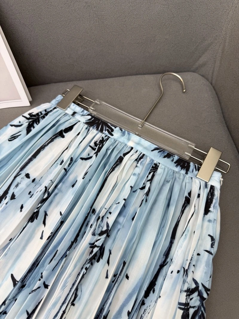 Factory-made Christian Dior Dress