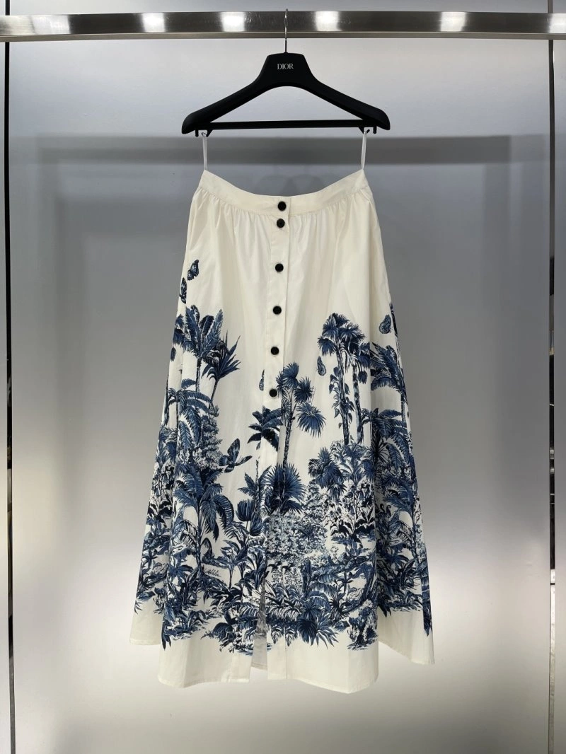 Accurate model Christian Dior Dress
