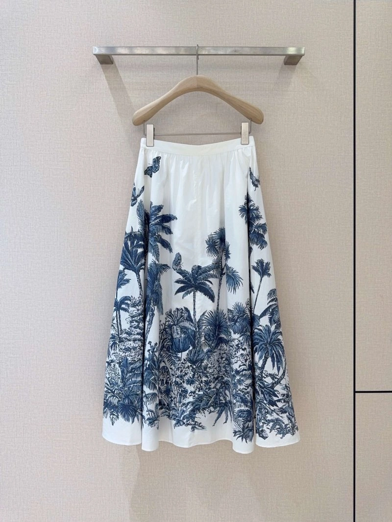 Budget-friendly Christian Dior Dress