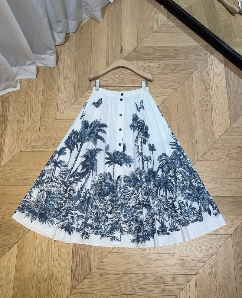 Budget-friendly Christian Dior Dress