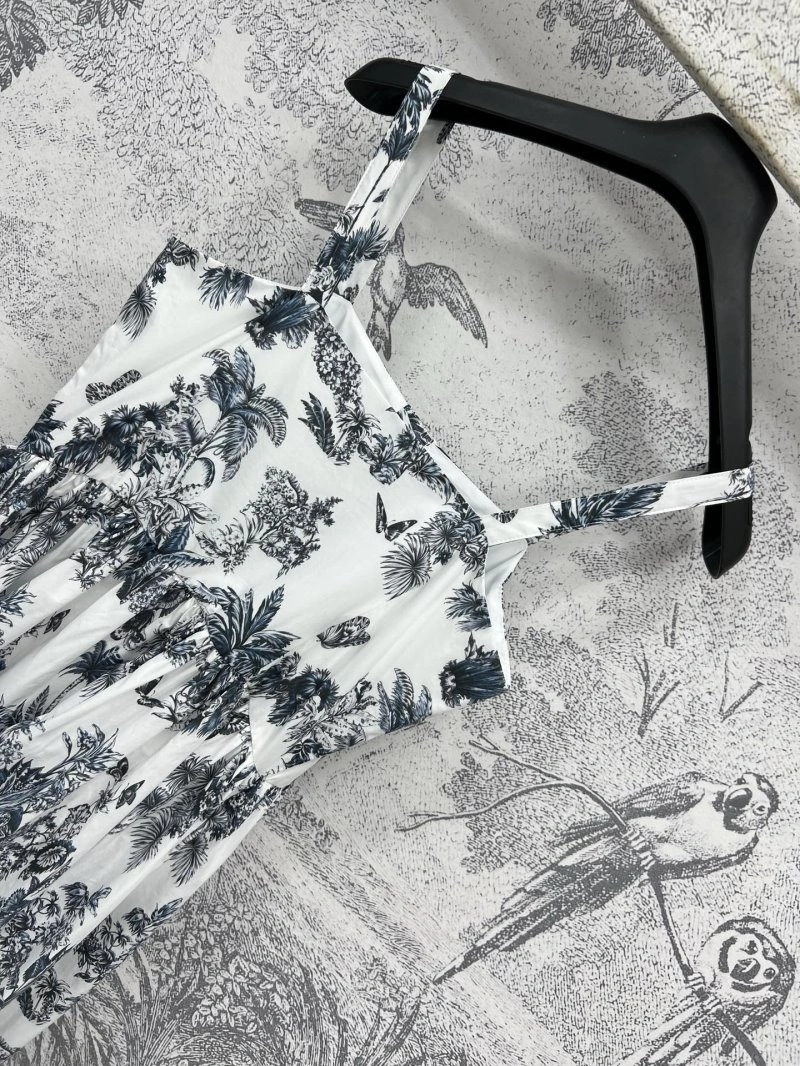 Factory-made Christian Dior Dress