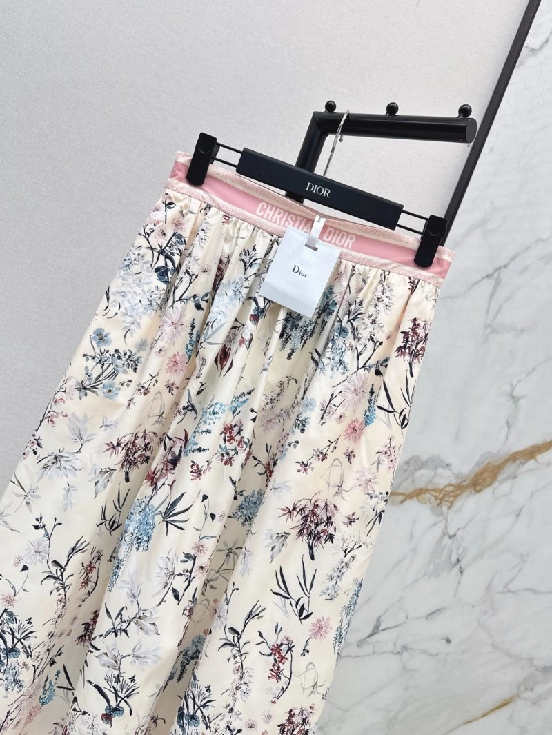 Inexpensive Christian Dior Dress