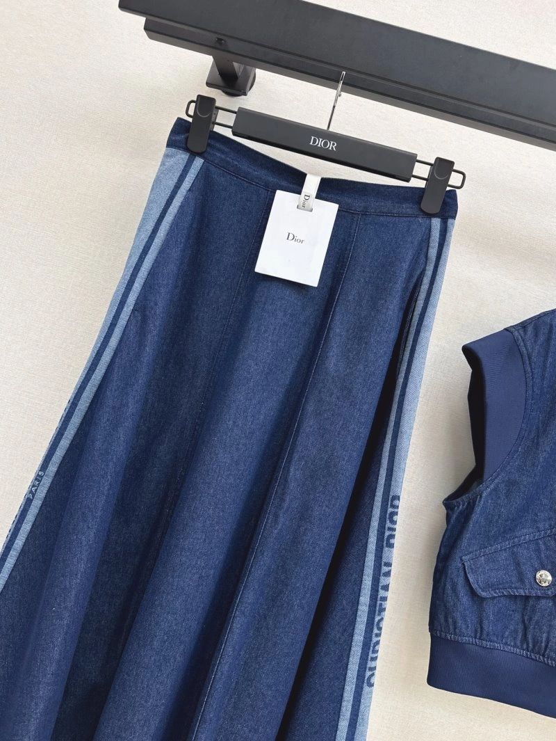 Budget-friendly Christian Dior Dress