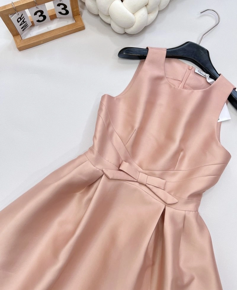 Economical Christian Dior Dress
