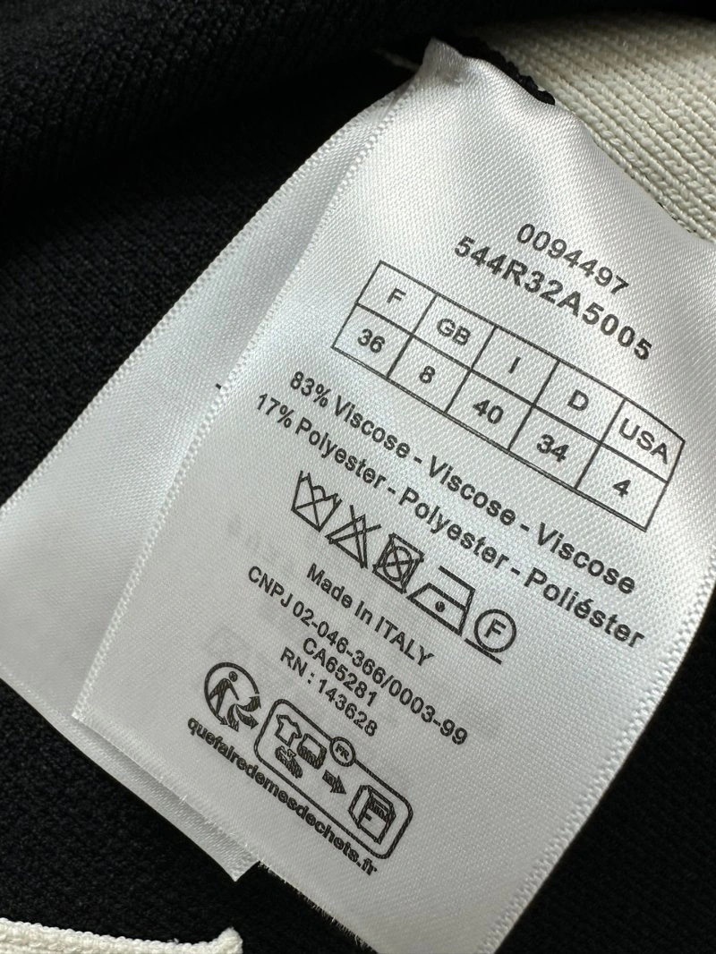 Low-cost Christian Dior Dress