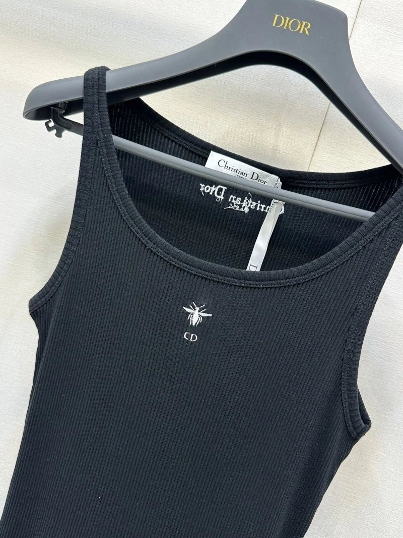 Low-cost Christian Dior Dress