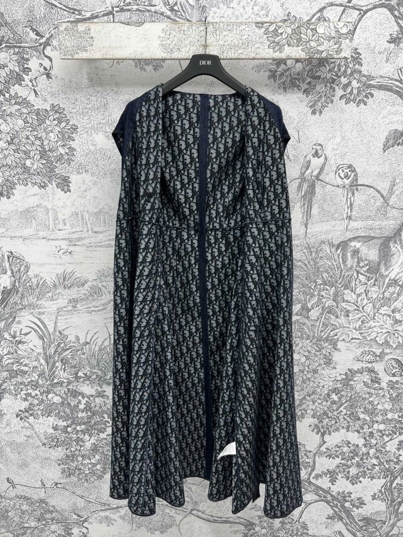Exact replica Christian Dior Dress