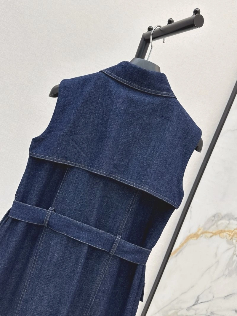 Budget-friendly Christian Dior Dress