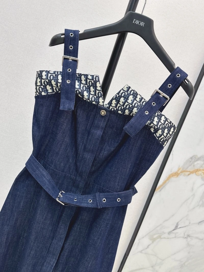 Factory-made Christian Dior Dress