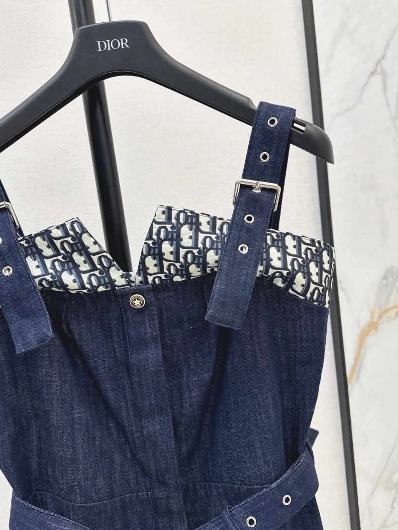 Factory-made Christian Dior Dress
