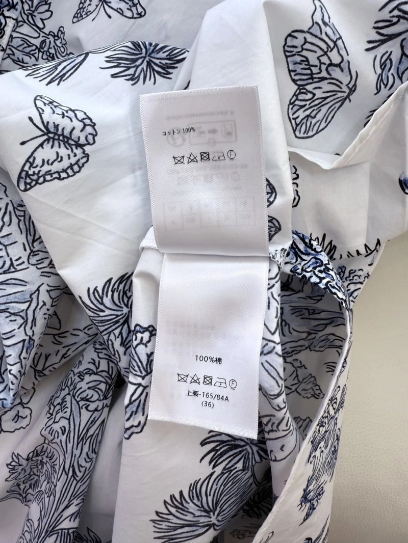 Low-cost Christian Dior Dress
