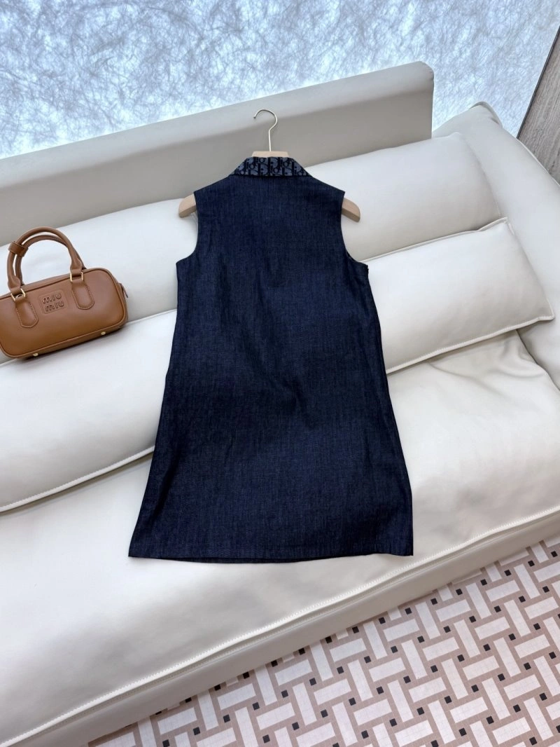 Factory-made Christian Dior Dress