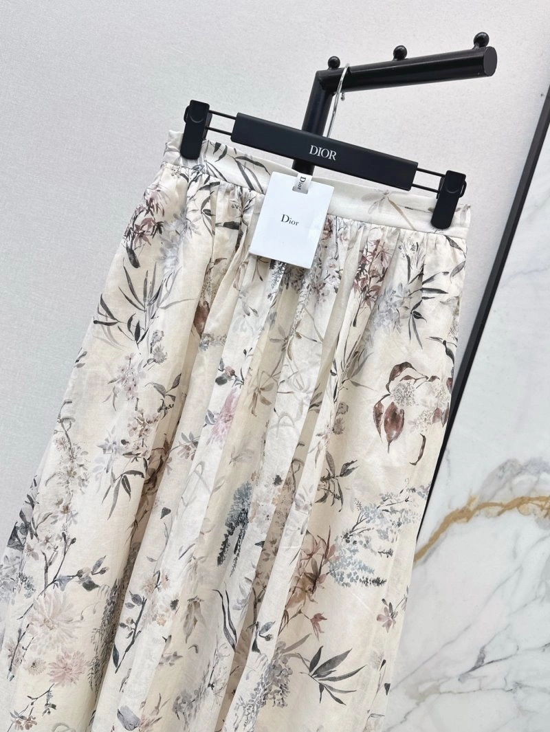 Value-priced Christian Dior Dress