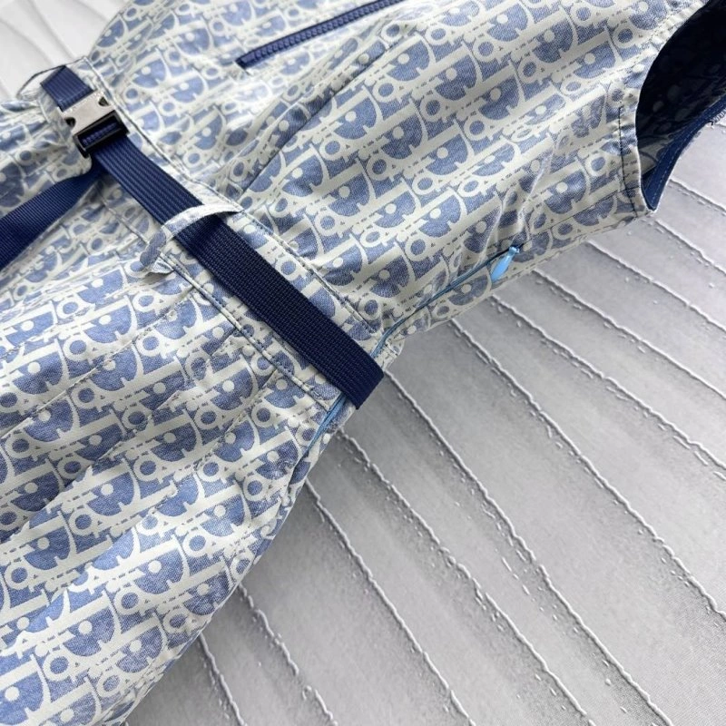 Low-cost Christian Dior Dress