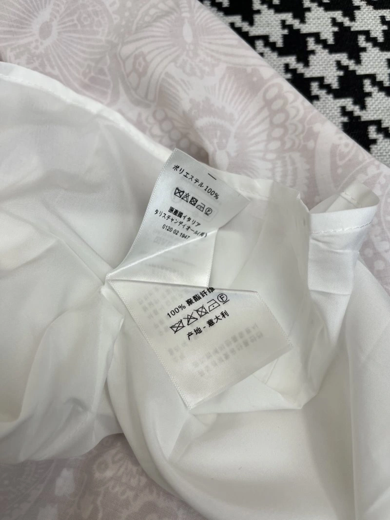 Low-cost Christian Dior Dress