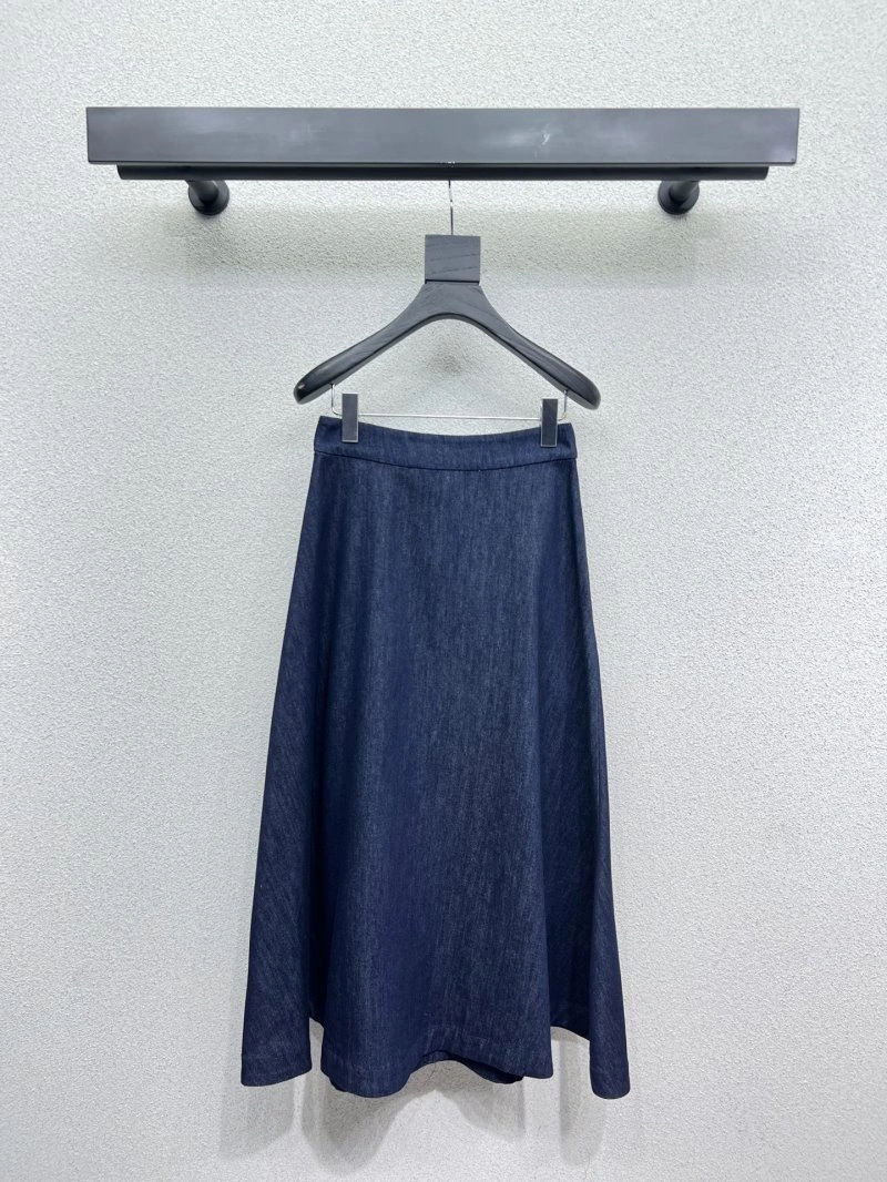 Indistinguishable Christian Dior Dress