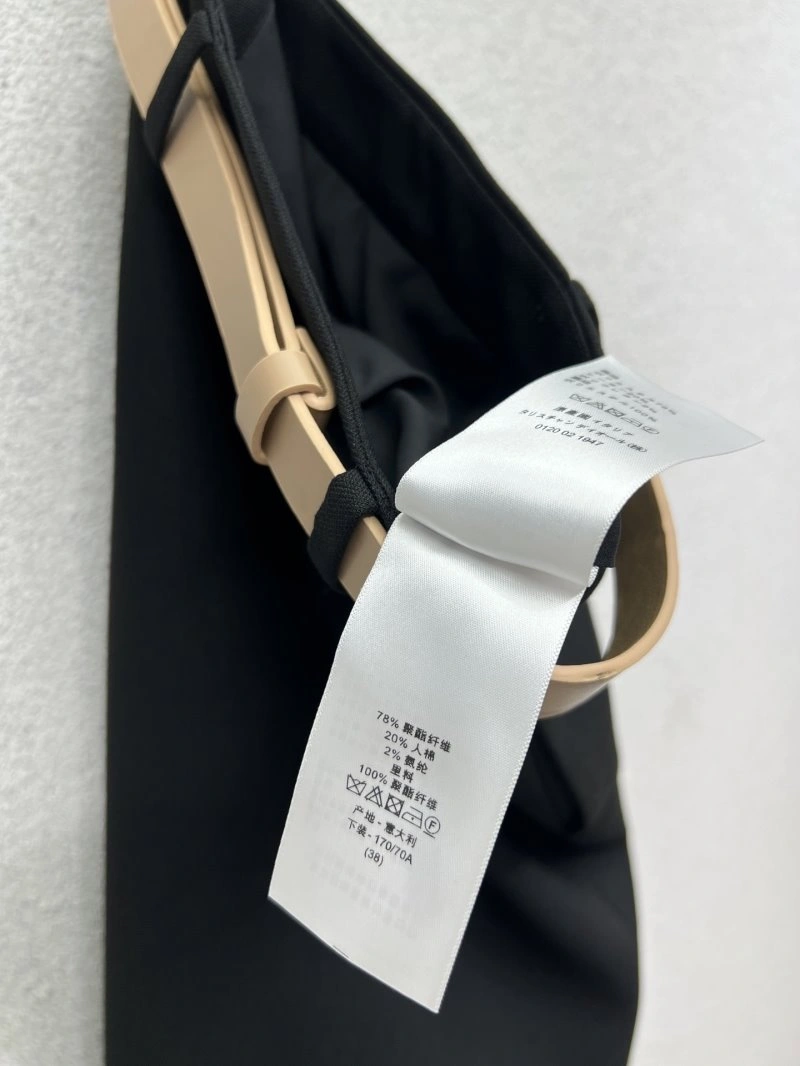 Low-cost Christian Dior Dress